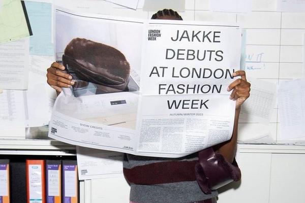 8 ways newspapers are making a stylish statement in the fashion world ...